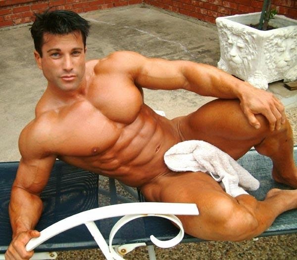 Sagi Kalev Photo 6